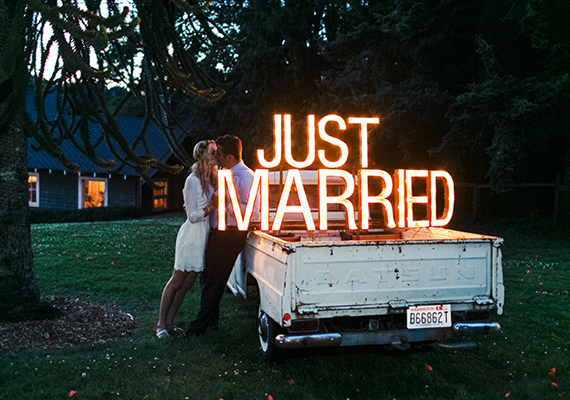DIY marquee "Just Married" sign | 100 Layer Cake