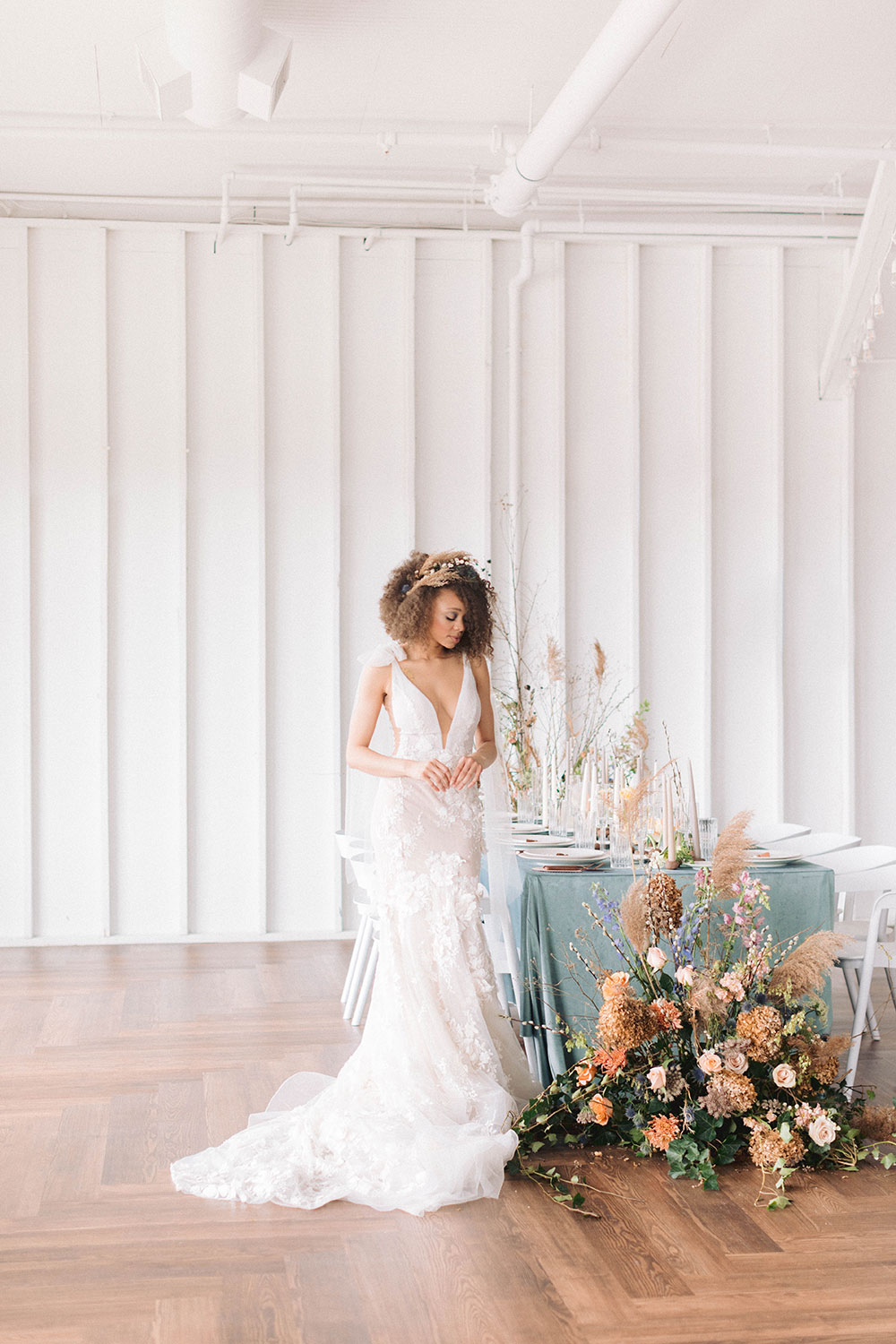 Colorful wedding inspiration at the Modern Love Event in Nashville ...