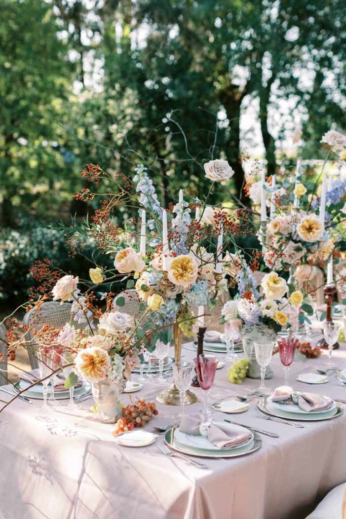 Greek castle wedding in Athens | Elegant wedding inspiration