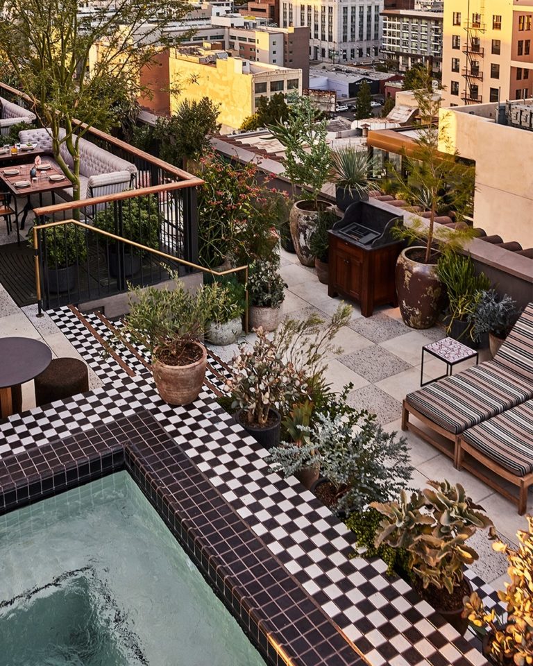 Mini Moon Ideas - Where To Stay For Your Mini Moon