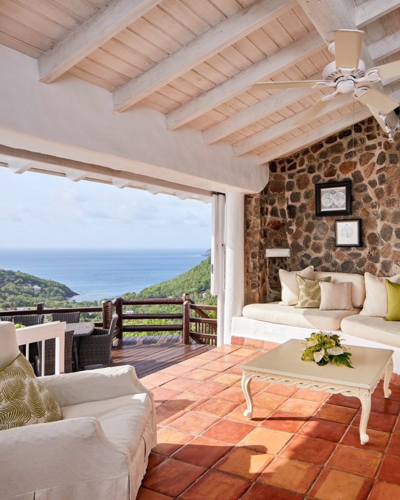 Mini Moon Ideas - Where To Stay For Your Mini Moon