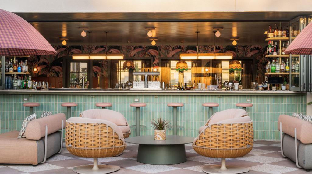 Mini Moon Ideas - Where To Stay For Your Mini Moon