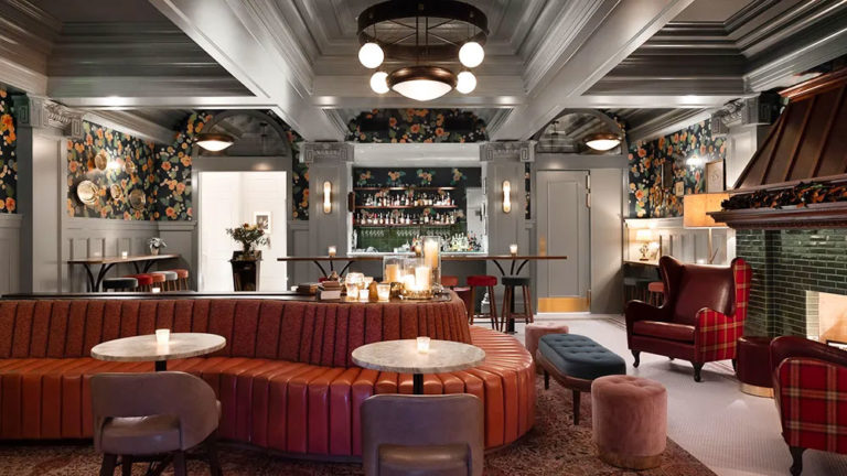 Mini Moon Ideas - Where To Stay For Your Mini Moon