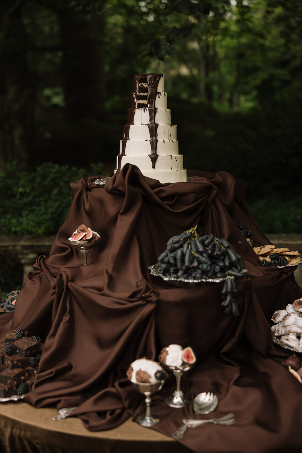 Dark Brown Wedding Colors - 2025 Wedding Trends